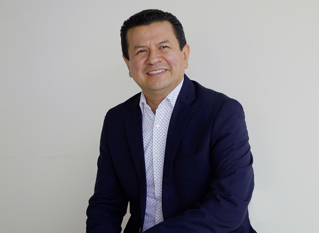 Ex canciller de El Salvador se une al Grupo de Puebla y se convierte en ...